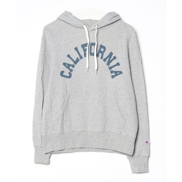 『タイムセール実施中』参考価格：7，590円発売時期：2018年07月コンディション：C（やや使用感あり）使用感があり、やや気になる傷や汚れがあるアイテム全体的：毛玉首周り・すそ周り・袖口：色あせ参考商品名：Champion別注プリントプル...