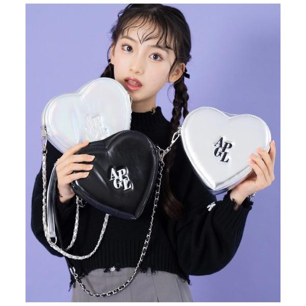 『タイムセール実施中』参考価格：4，290円発売時期：2023年11月コンディション：C（やや使用感あり）使用感があり、やや気になる傷や汚れがあるアイテム角：剥げ表面：汚れ参考商品名：メタリックハートチェーンバッグ参考品番：919-7358...