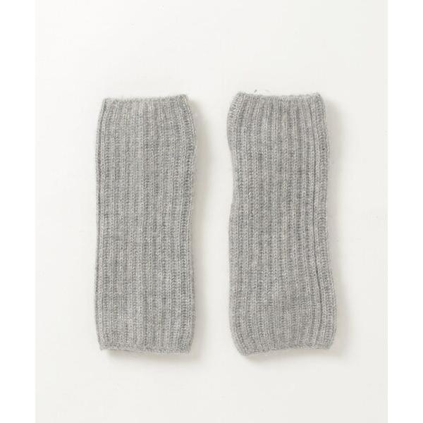 参考価格：11，000円発売時期：2021年08月コンディション：B（目立つ使用感なし）使用感が少ない、または気にならないアイテム表面：毛玉参考商品名：＜JOHNSTONS(ジョンストンズ)＞カシミヤ グローブ参考品番：3637343014...