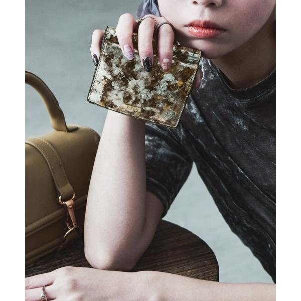 ZOZO問い合わせ番号:101964831ショップ:bflat，ビーフラットブランド:Fashion Letter，ファッションレター商品名:ペイントレザーミニウォレット 二つ折り財布カテゴリ:財布/小物>財布ブランド品番:ft061...