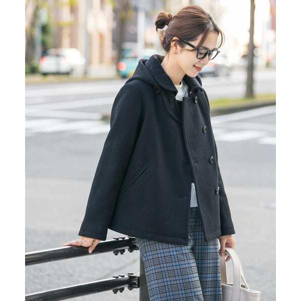 『セール実施中』参考価格：27，500円発売時期：2024年11月コンディション：D（傷・汚れあり）傷や汚れがあるが使用には問題ないアイテム全体的：毛玉、汚れ参考商品名：ショールカラー2WAYショートコート参考品番：DR47-27W212【...