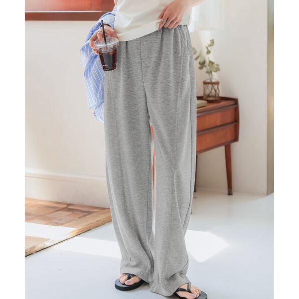 参考価格：3，589円発売時期：2025年05月コンディション：B（目立つ使用感なし）使用感が少ない、または気にならないアイテム全体的：毛玉参考商品名：スウェット素材ワイドカーブパンツ参考品番：M5050【商品に関する注意事項】・こちらの商...