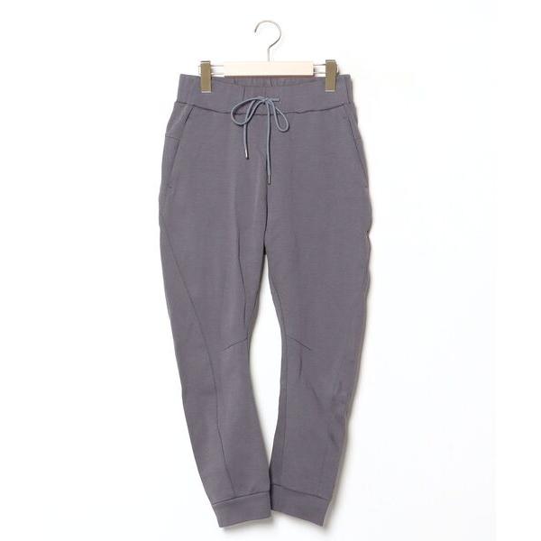 『タイムセール実施中』参考価格：27，500円発売時期：2024年08月コンディション：A（使用感なし）数回使用した程度で使用感が感じられないアイテム参考商品名：CO/PE ダブルニット スリーディメンショナル ジョガーパンツ / CO/P...