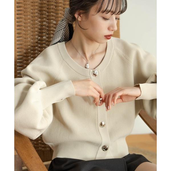 ZOZO問い合わせ番号:102038505ショップ:hinari，ヒナリブランド:hinari，ヒナリ商品名:ニュアンスボタンニットカーデカテゴリ:トップス>カーディガン/ボレロブランド品番:HN00000092素材:ポリエステル　1...