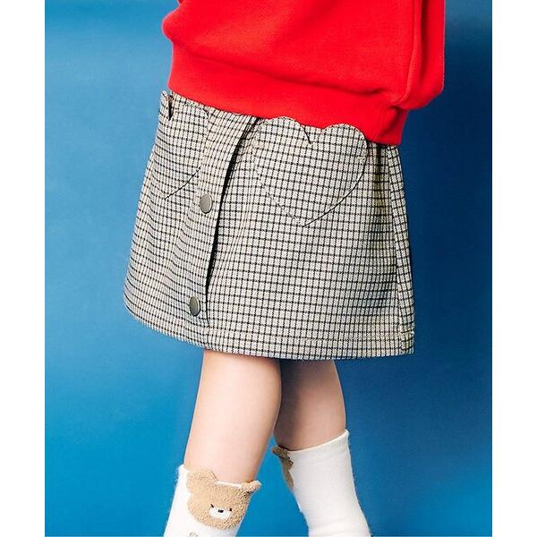 参考価格：2，640円発売時期：2025年09月コンディション：B（目立つ使用感なし）使用感が少ない、または気にならないアイテムすそ周り：ひきつれ参考商品名：【ジュニア対応】ハートポケットインパンツ付きスカート参考品番：V418905【商品...