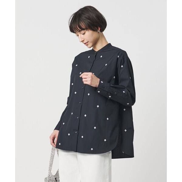 ZOZO問い合わせ番号:102072469ショップ:UNITED ARROWS，ユナイテッドアローズブランド:UNITED ARROWS，ユナイテッドアローズ商品名:エンブロイダリーフラワー バンドカラー シャツカテゴリ:トップス>シ...