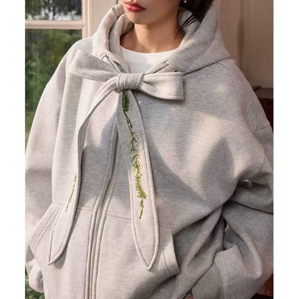 『タイムセール実施中』参考価格：12，980円発売時期：2025年01月コンディション：A（使用感なし）数回使用した程度で使用感が感じられないアイテム参考商品名：フロントリボンジップアップパーカー オーバーサイズ HC24W5TP05【Ha...