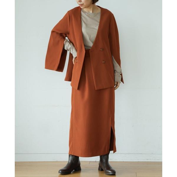 参考価格：8，800円発売時期：2023年07月コンディション：B（目立つ使用感なし）使用感が少ない、または気にならないアイテム前身頃・ウエスト：汚れ付属品：スペアボタン【商品に関する注意事項】・こちらの商品画像は、実物ではなく新品時の画像...