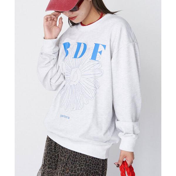『セール実施中』参考価格：7，700円発売時期：2024年09月コンディション：D（傷・汚れあり）傷や汚れがあるが使用には問題ないアイテム全体的：毛玉参考商品名：【WEB限定】BDFフラワープリントスウェット参考品番：CPZ2042206A...