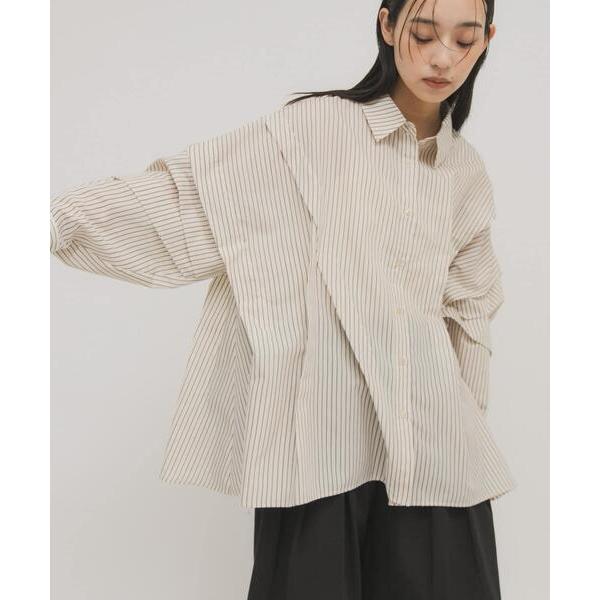 ZOZO問い合わせ番号:102140604ショップ:KBF，ケービーエフブランド:KBF，ケイビーエフ商品名:ランダムタックデザインストライプシャツカテゴリ:トップス>シャツ/ブラウスブランド品番:KB26130-2035030素材:...