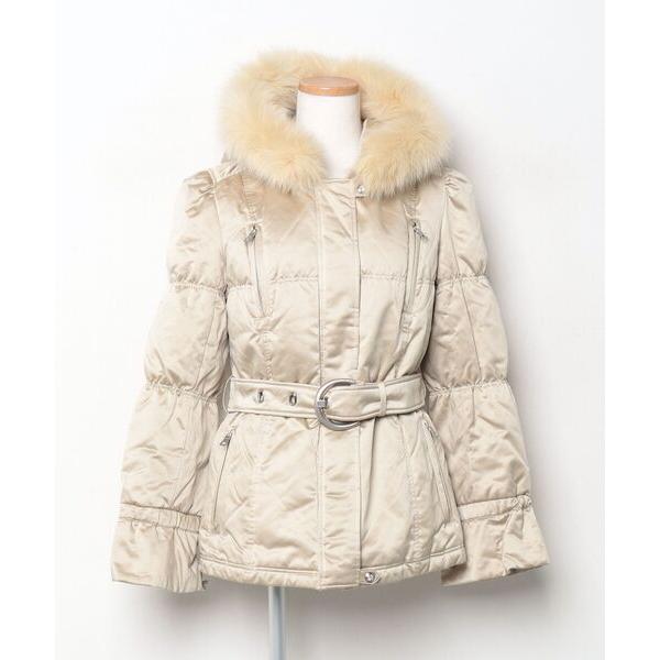 『セール実施中』コンディション：D（傷・汚れあり）傷や汚れがあるが使用には問題ないアイテム全体的：汚れ付属品：ベルトZOZO問い合わせ番号:102195295ショップ:ZOZOUSED，ゾゾユーズドブランド:EPOCA，エポカ商品名:ダウン...