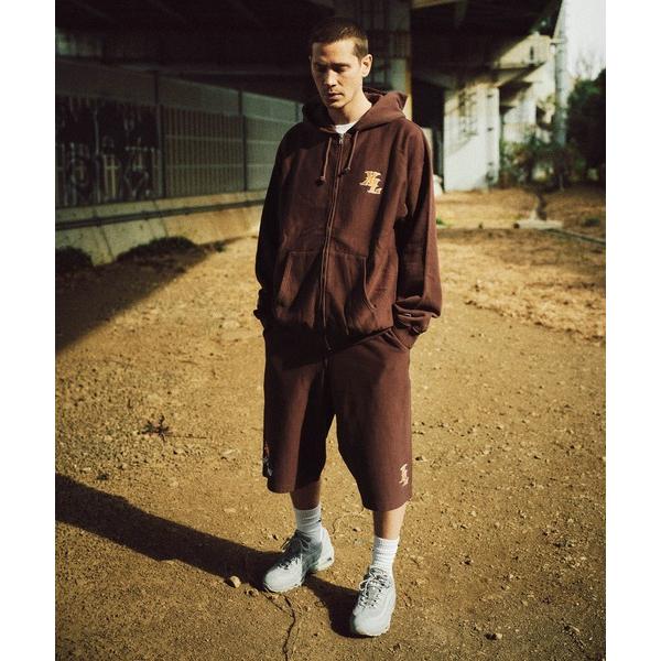 ZOZO問い合わせ番号:102220574ショップ:XLARGE，エクストララージブランド:XLARGE，エクストララージ商品名:XLARGE×Champion SWEAT SHORTSカテゴリ:パンツ>スウェットパンツブランド品番:...