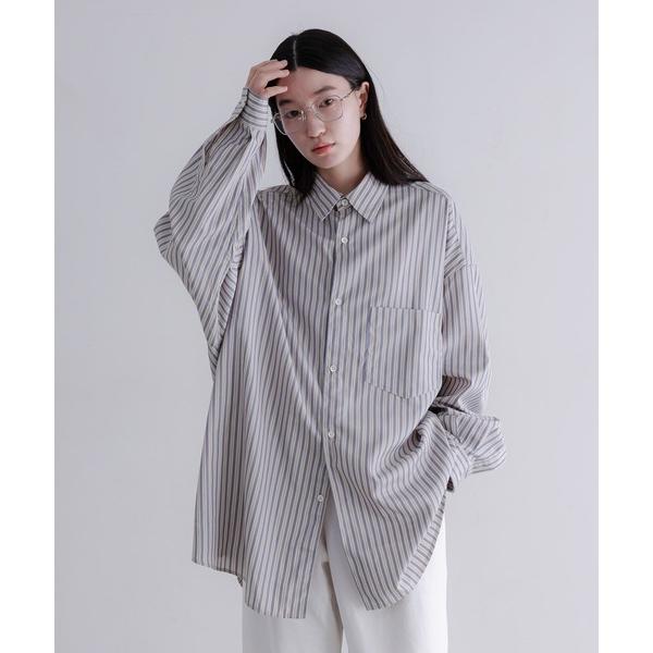 ZOZO問い合わせ番号:102221063ショップ:LOWRYS FARM，ローリーズファームブランド:LOWRYS FARM，ローリーズファーム商品名:【LFM(U)】BROADストライプシャツＬＳ　 636717カテゴリ:トップス&gt...