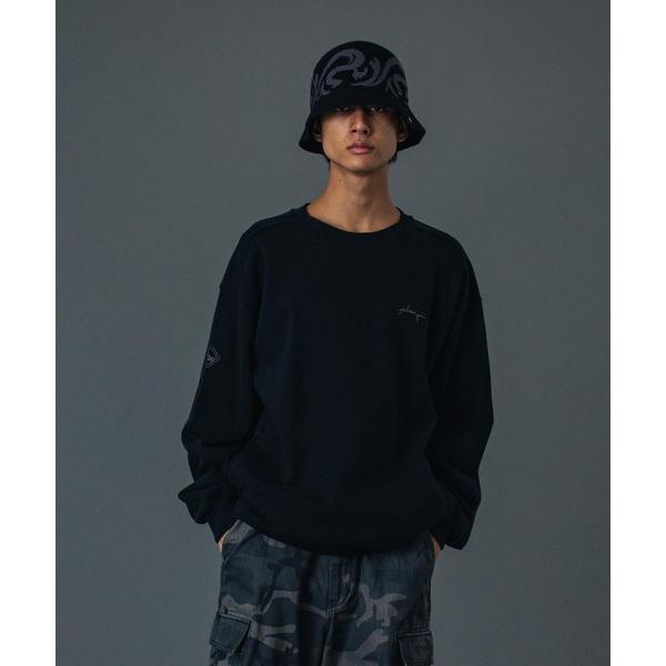ZOZO問い合わせ番号:102222475ショップ:XLARGE，エクストララージブランド:XLARGE，エクストララージ商品名:PANELED CREWNECK SWEATSHIRTカテゴリ:トップス>スウェットブランド品番:101...