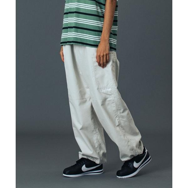 『セール実施中』ZOZO問い合わせ番号:102222484ショップ:XLARGE，エクストララージブランド:XLARGE，エクストララージ商品名:DUCK CARGO PANTSカテゴリ:パンツ>カーゴパンツブランド品番:101261...