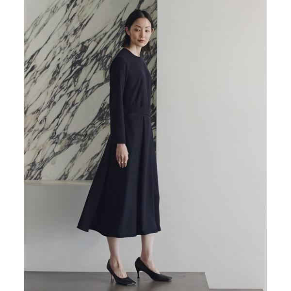 『セール実施中』ZOZO問い合わせ番号:102261216ショップ:ADORE，アドーアブランド:ADORE，アドーア商品名:◆パウダリーダブルサテンワンピースカテゴリ:ワンピース/ドレス>ワンピースブランド品番:531-614021...