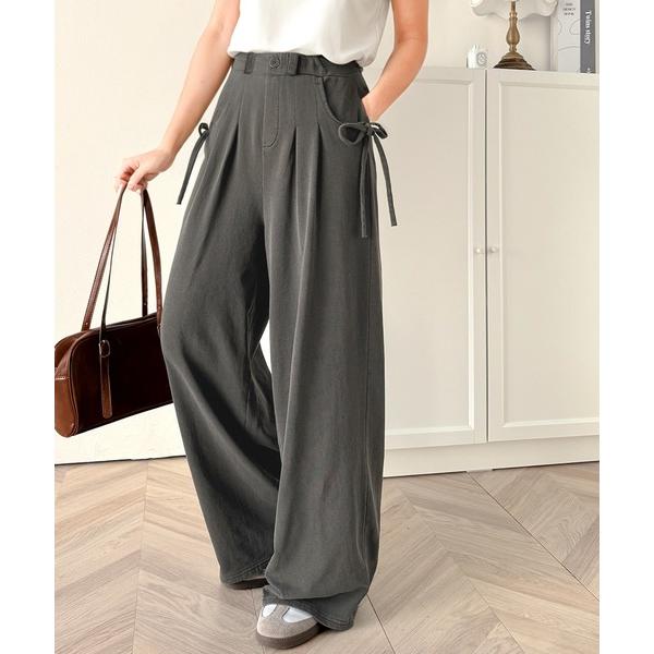 参考価格：5，999円発売時期：2024年12月コンディション：D（傷・汚れあり）傷や汚れがあるが使用には問題ないアイテムウエスト・内側：色あせ前身頃：汚れ【商品に関する注意事項】・こちらの商品画像は、実物ではなく新品時の画像を掲載しており...