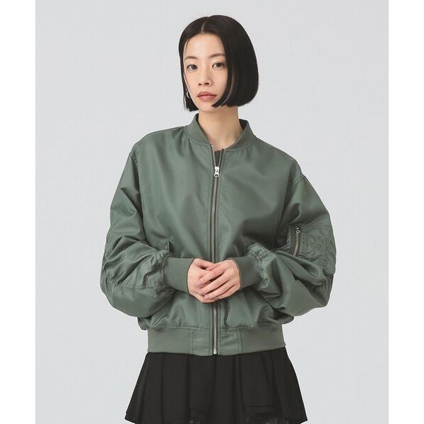 ZOZO問い合わせ番号:102307193ショップ:BEAMS WOMEN，ビームスウィメンブランド:Ray BEAMS，レイビームス商品名:ギャザー アーム MA-1カテゴリ:ジャケット/アウター>MA-1ブランド品番:61-18-...