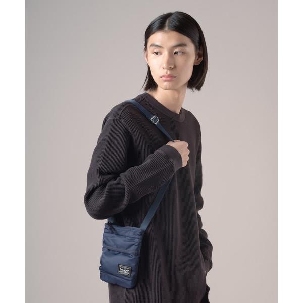 『タイムセール実施中』ZOZO問い合わせ番号:102308394ショップ:Levi's，リーバイスブランド:Levi's，リーバイス商品名:Levi's/リーバイス ミッションベイ クロスボディポーチカテゴリ:バッグ>ショルダーバッグ...