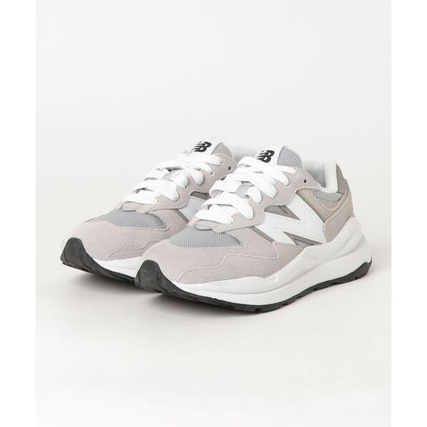 『セール実施中』参考価格：15，400円発売時期：2021年05月コンディション：B（目立つ使用感なし）使用感が少ない、または気にならないアイテム全体的：汚れ参考商品名：M5740CA　GRAY参考品番：615004-0001ZOZO問い合...