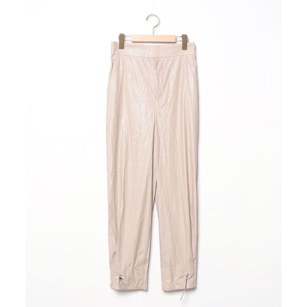 『セール実施中』参考価格：30，800円発売時期：2020年03月コンディション：S（新品同様）タグ付きの未使用、または新品同様のアイテム付属品：タグ参考商品名：フェイクレザードロストディティールパンツ◆参考品番：2003093860101...