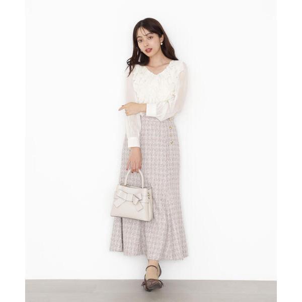 『セール実施中』参考価格：12，991円発売時期：2025年08月コンディション：A（使用感なし）数回使用した程度で使用感が感じられないアイテム参考商品名：ラメツイードマーメイドスカート / 1215220916参考品番：121-52209...