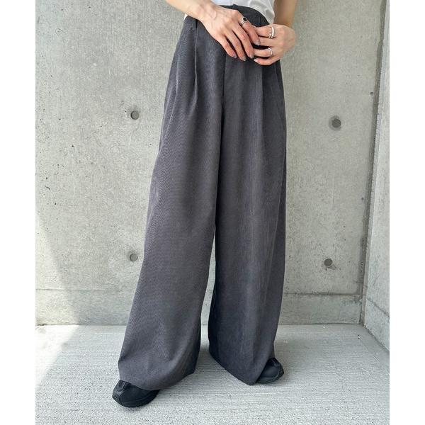 『セール実施中』参考価格：6，600円発売時期：2025年08月コンディション：B（目立つ使用感なし）使用感が少ない、または気にならないアイテム前身頃：汚れ参考商品名：コーデュロイワイドストレートスラックス参考品番：pt325027【商品に...