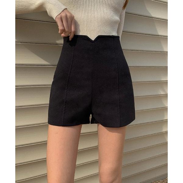 『タイムセール実施中』参考価格：3，680円発売時期：2021年10月コンディション：B（目立つ使用感なし）使用感が少ない、または気にならないアイテムウエスト：色あせ【商品に関する注意事項】・こちらの商品画像は、実物ではなく新品時の画像を掲...