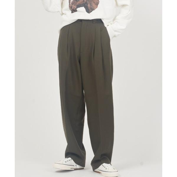 『セール実施中』参考価格：30，800円発売時期：2022年08月コンディション：A（使用感なし）数回使用した程度で使用感が感じられないアイテム参考商品名：WOOL TOMBOY PANTS ウール トムボーイ パンツ参考品番：SNZ，22...