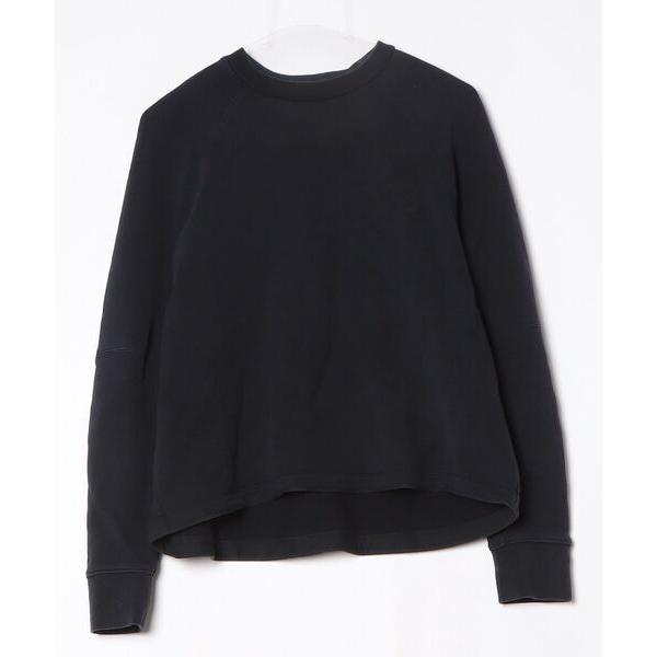 『セール実施中』参考価格：25，300円発売時期：2021年01月コンディション：A（使用感なし）数回使用した程度で使用感が感じられないアイテム参考商品名：W CLASSIC CHEST LOGO CREW SWEATSHIRT参考品番：G...