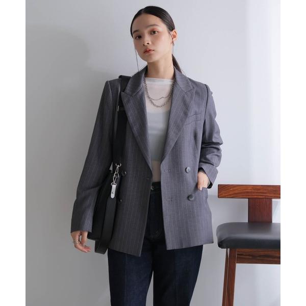 『タイムセール実施中』参考価格：24，750円発売時期：2023年07月コンディション：A（使用感なし）数回使用した程度で使用感が感じられないアイテム付属品：ベルト参考商品名：ベルト付テーラードジャケット参考品番：002635200090【...