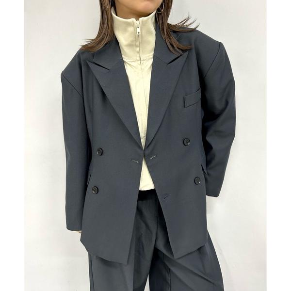 『セール実施中』参考価格：16，500円発売時期：2023年09月コンディション：S（新品同様）タグ付きの未使用、または新品同様のアイテム付属品：スペアボタン・タグ参考商品名：【セットアップ対応可】《HiNT/ヒント》コンストラクデッドジャ...