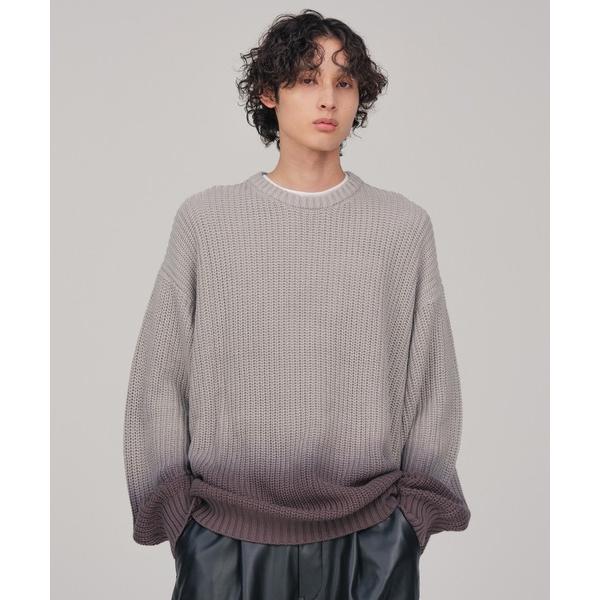 『セール実施中』参考価格：11，880円発売時期：2023年06月コンディション：A（使用感なし）数回使用した程度で使用感が感じられないアイテム参考商品名：【WEB限定】Dip Dye グラデーション 畦編み ルーズニット / ユニセックス...