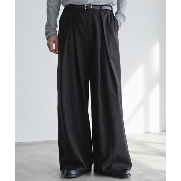 ZOZO問い合わせ番号:102462280ショップ:EMMA CLOTHES，エマ クローズブランド:LUENNA，ルエナ商品名:【LUENNA】Cross-Tuck Slacks / クロスタックスラックスカテゴリ:パンツ>スラック...