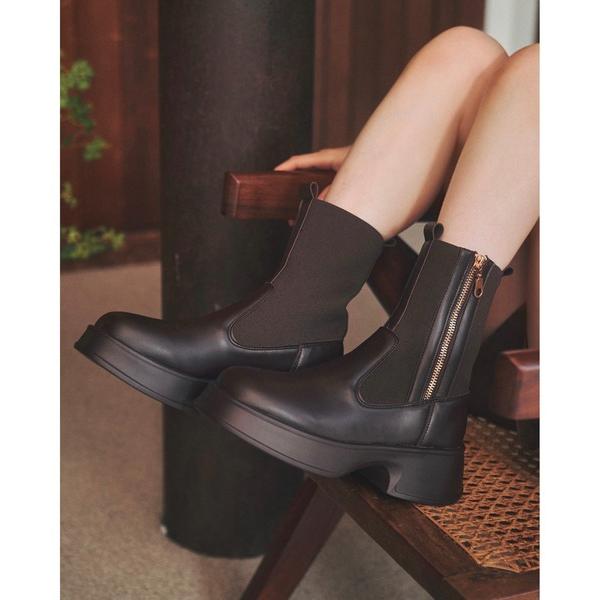 『セール実施中』参考価格：9，900円発売時期：2024年09月コンディション：C（やや使用感あり）使用感があり、やや気になる傷や汚れがあるアイテム表面・ソール：汚れ表面：履きジワ、剥げ、傷参考商品名：ジップブーツ参考品番：MO000000...