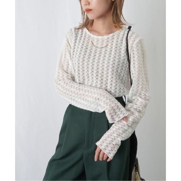 『タイムセール実施中』参考価格：4，950円発売時期：2023年08月コンディション：C（やや使用感あり）使用感があり、やや気になる傷や汚れがあるアイテム首周り・袖：汚れ参考商品名：LC/LLL 透かし編みジャガードクルートップス / メッ...