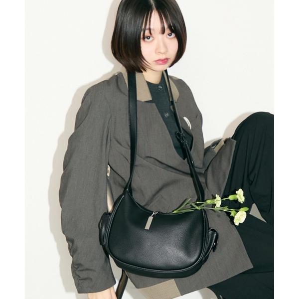 『タイムセール実施中』ZOZO問い合わせ番号:102495765ショップ:Avenue，アヴェニューブランド:TONER，トナー商品名:サイドファスナーラッシュショルダー/ロゴプレート付きカテゴリ:バッグ>ショルダーバッグブランド品番...