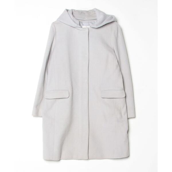 『セール実施中』参考価格：31，900円発売時期：2017年09月コンディション：D（傷・汚れあり）傷や汚れがあるが使用には問題ないアイテム全体的：汚れ留め具：欠損参考商品名：フード取り外しノーカラーコート参考品番：CO17T0089040...