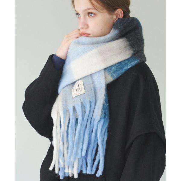 『セール実施中』参考価格：3，850円発売時期：2023年08月コンディション：B（目立つ使用感なし）使用感が少ない、または気にならないアイテム表面：毛玉参考商品名：check volume muffler/チェックマフラー参考品番：IDP...