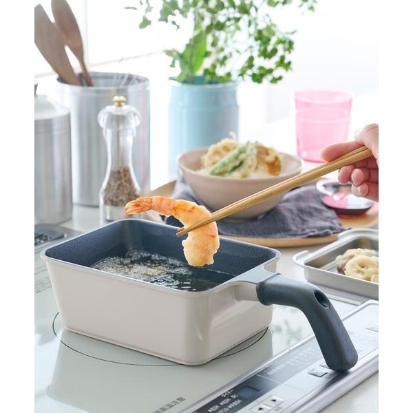 ZOZO問い合わせ番号:102544033ショップ:Toffyマルシェ，トフィーマルシェブランド:Toffy，トフィー，Toffyマルシェ，トフィマルシェ商品名:【Toffy/トフィー】 角型揚げ鍋〈フライバスケット付き〉カテゴリ:食器/キ...