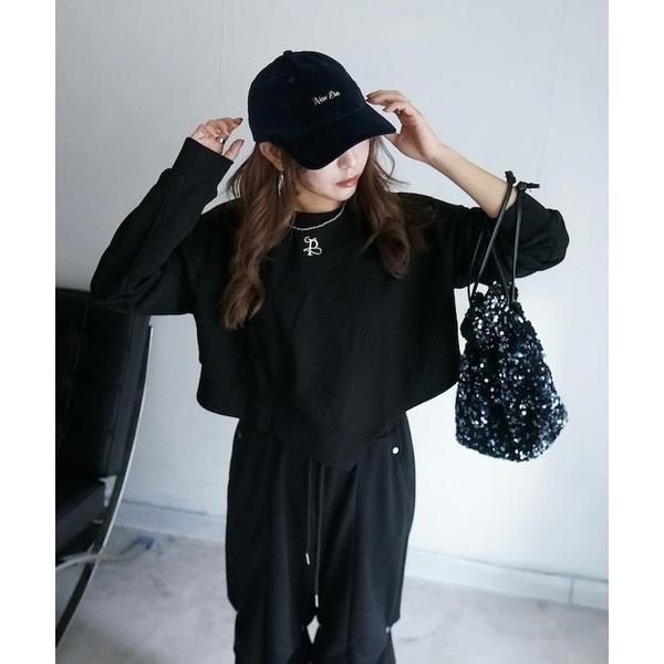 ZOZO問い合わせ番号:102585722ショップ:merrylatte，メリーラテブランド:merrylatte，メリーラテ商品名:アンバランスヘムシルバー刺繍スウェット【Primaras】カテゴリ:トップス>スウェットブランド品番...