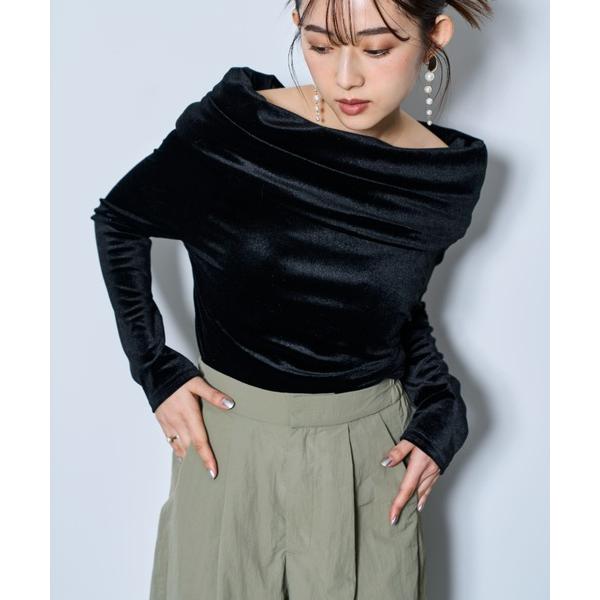 『セール実施中』参考価格：5，390円発売時期：2024年11月コンディション：S（新品同様）タグ付きの未使用、または新品同様のアイテム付属品：タグ参考商品名：【150cm前後の小柄さんサイズ】オフショル ベロアトップス参考品番：58551...