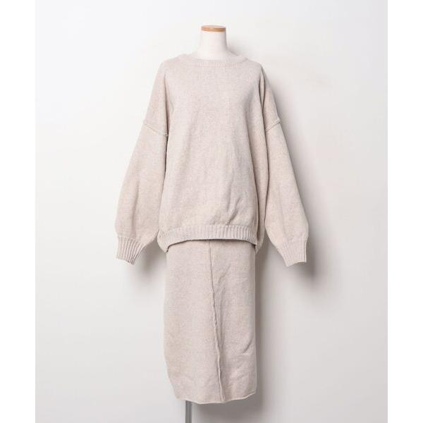 『セール実施中』参考価格：8，250円発売時期：2020年10月コンディション：A（使用感なし）数回使用した程度で使用感が感じられないアイテム参考商品名：2020 A/W バックギャザーニットセットアップ(ラウンドネックオーバーサイズトップ...