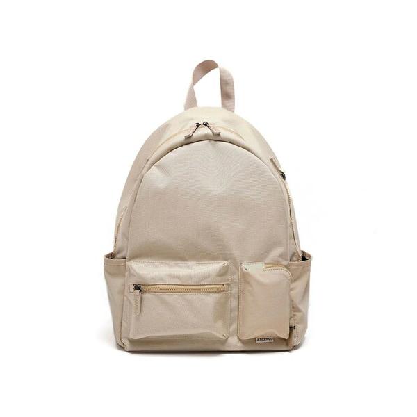 『セール実施中』参考価格：16，500円発売時期：2024年09月コンディション：A（使用感なし）数回使用した程度で使用感が感じられないアイテム参考商品名：【A SCENE】Pocket day pack バックパック ワンポイントロゴ参考...