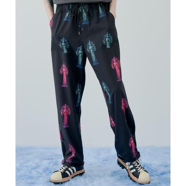 『セール実施中』参考価格：13，750円発売時期：2023年07月コンディション：C（やや使用感あり）使用感があり、やや気になる傷や汚れがあるアイテムすそ周り：汚れ全体的：色あせ参考商品名：AIVER　千手観音パンツ参考品番：ACCRA07...