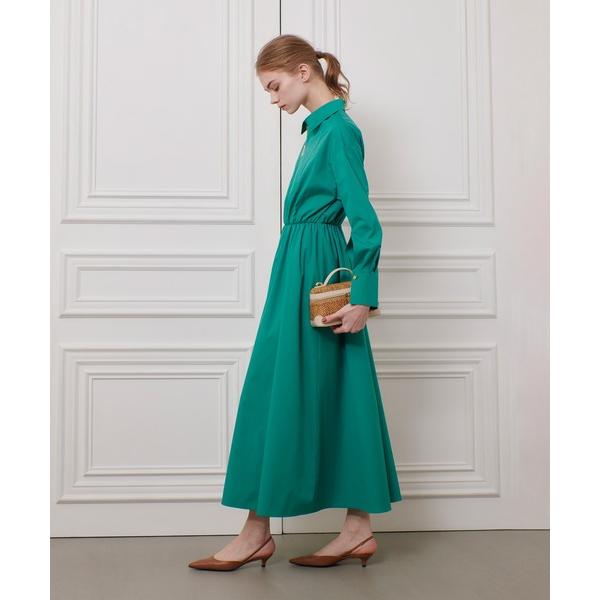 『セール実施中』参考価格：49，500円発売時期：2025年02月コンディション：B（目立つ使用感なし）使用感が少ない、または気にならないアイテム襟周り・首周り：汚れ参考商品名：【LOULOU WILLOUGHBY】ボリュームギャザーシャツ...