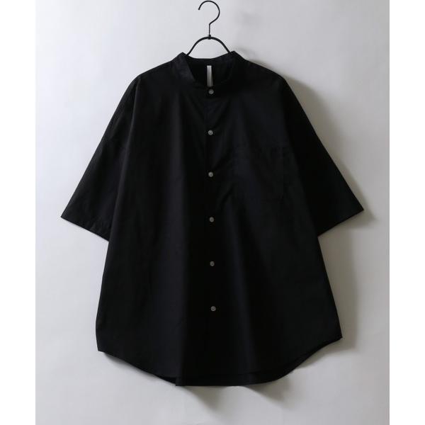 参考価格：4，950円発売時期：2023年04月コンディション：B（目立つ使用感なし）使用感が少ない、または気にならないアイテム全体的：汚れ、色あせ参考商品名：Oversize drop shoulder broadcloth band c...