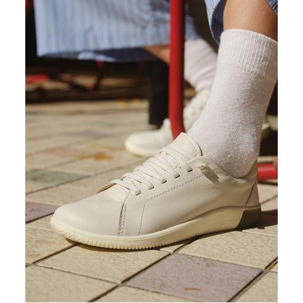 『タイムセール実施中』参考価格：17，600円発売時期：2024年01月コンディション：C（やや使用感あり）使用感があり、やや気になる傷や汚れがあるアイテム表面・ソール：汚れ参考商品名：KNX LACE / ケーエヌエックス レース / レ...