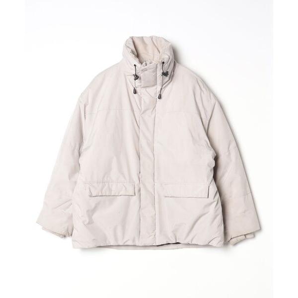 『セール実施中』参考価格：14，080円発売時期：2021年12月コンディション：C（やや使用感あり）使用感があり、やや気になる傷や汚れがあるアイテム全体的：汚れ袖口：毛玉参考商品名：ポリストレッチ ボリューム中綿ダウンジャケット キルティ...