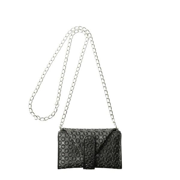 『セール実施中』参考価格：37，400円発売時期：2025年03月コンディション：A（使用感なし）数回使用した程度で使用感が感じられないアイテム参考商品名：【限定商品】GIRASOLE（ジラソーレ）チェーン付マルチ財布参考品番：709-21...